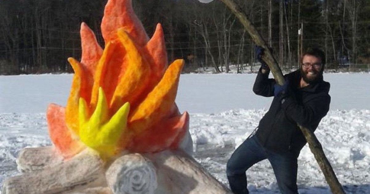 People who mastered art of snow