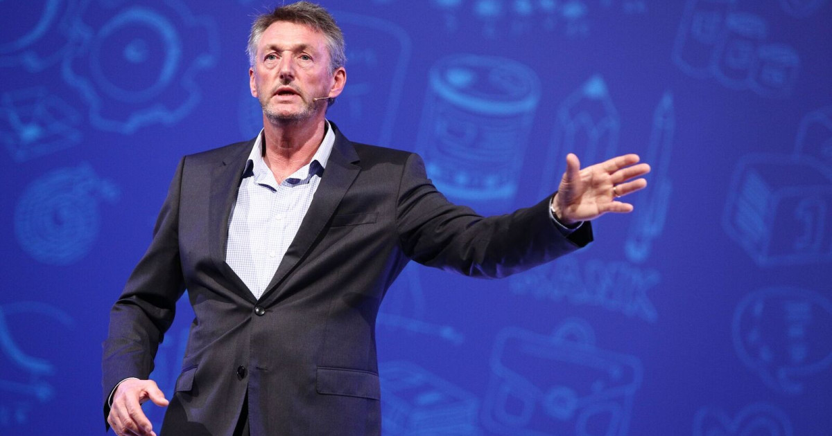 Եթե աշխատակիցն ինչ-որ գործ լավ է անում, աշխատեք, որ նա անպայման իմանա այդ մասին. Porsche և BMW-ի ...